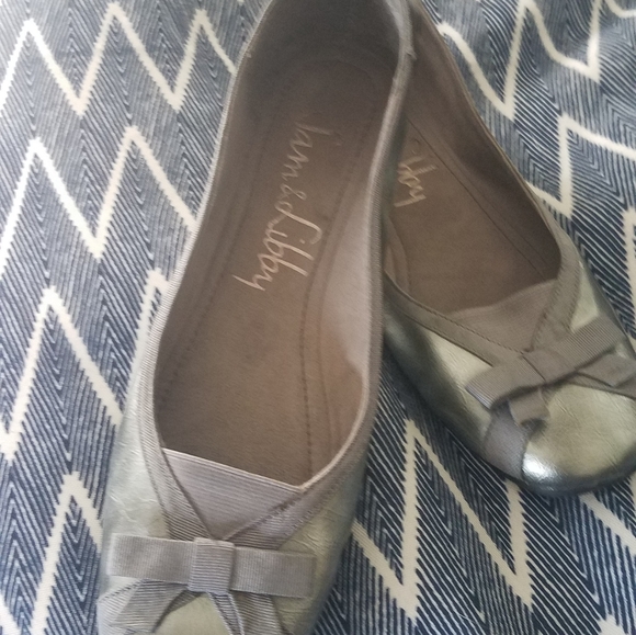Sam & Libby | Shoes | Sam And Libby Ballerina Silver Flats | Poshmark